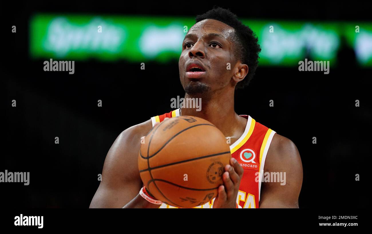 Atlanta Hawks forward Onyeka Okongwu (17) shoots a free throw against ...