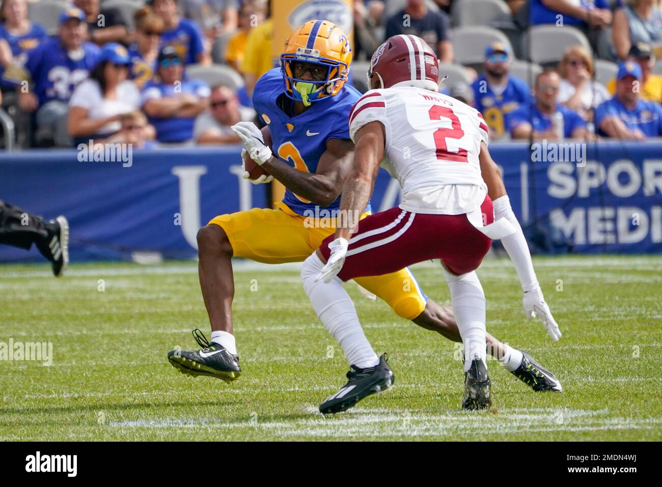 Pittsburgh wide receiver Jordan Addison (3) tries to evade ...