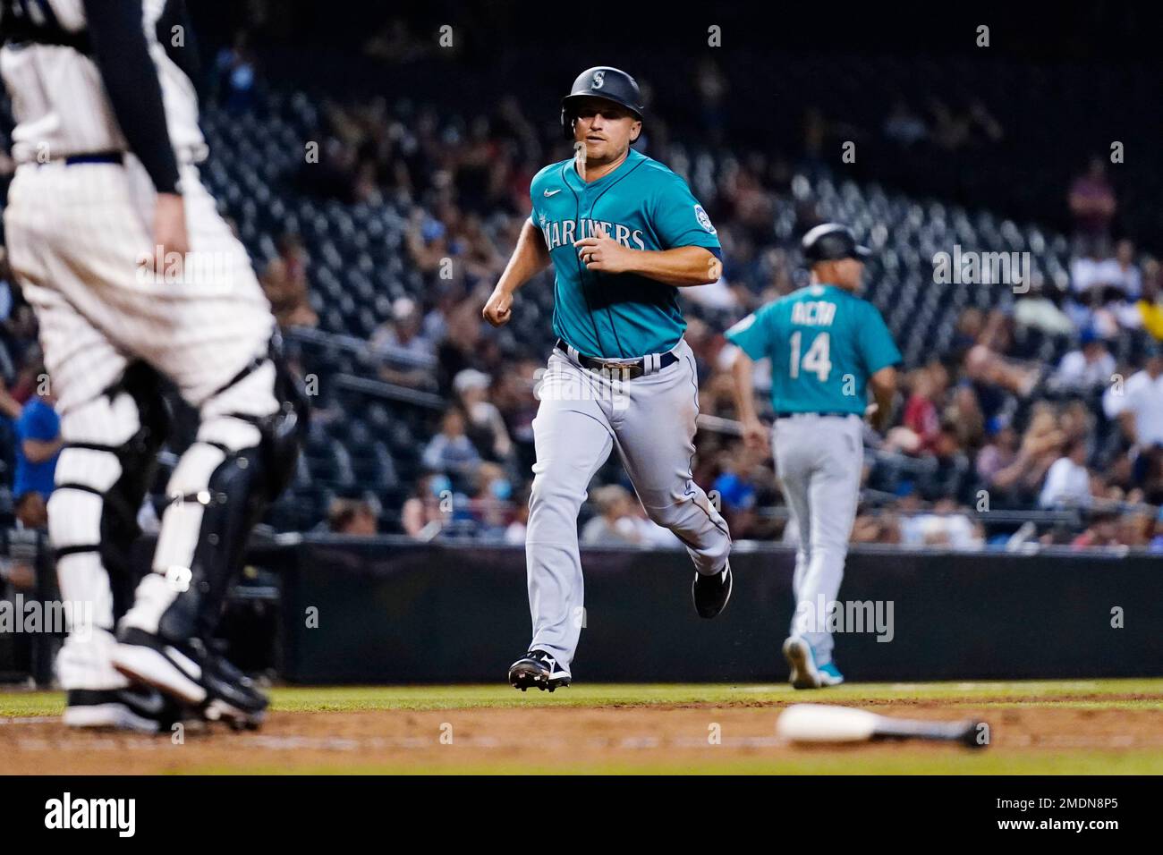 Seattle Mariners' Kyle Seager scores against the Arizona Diamondbacks ...