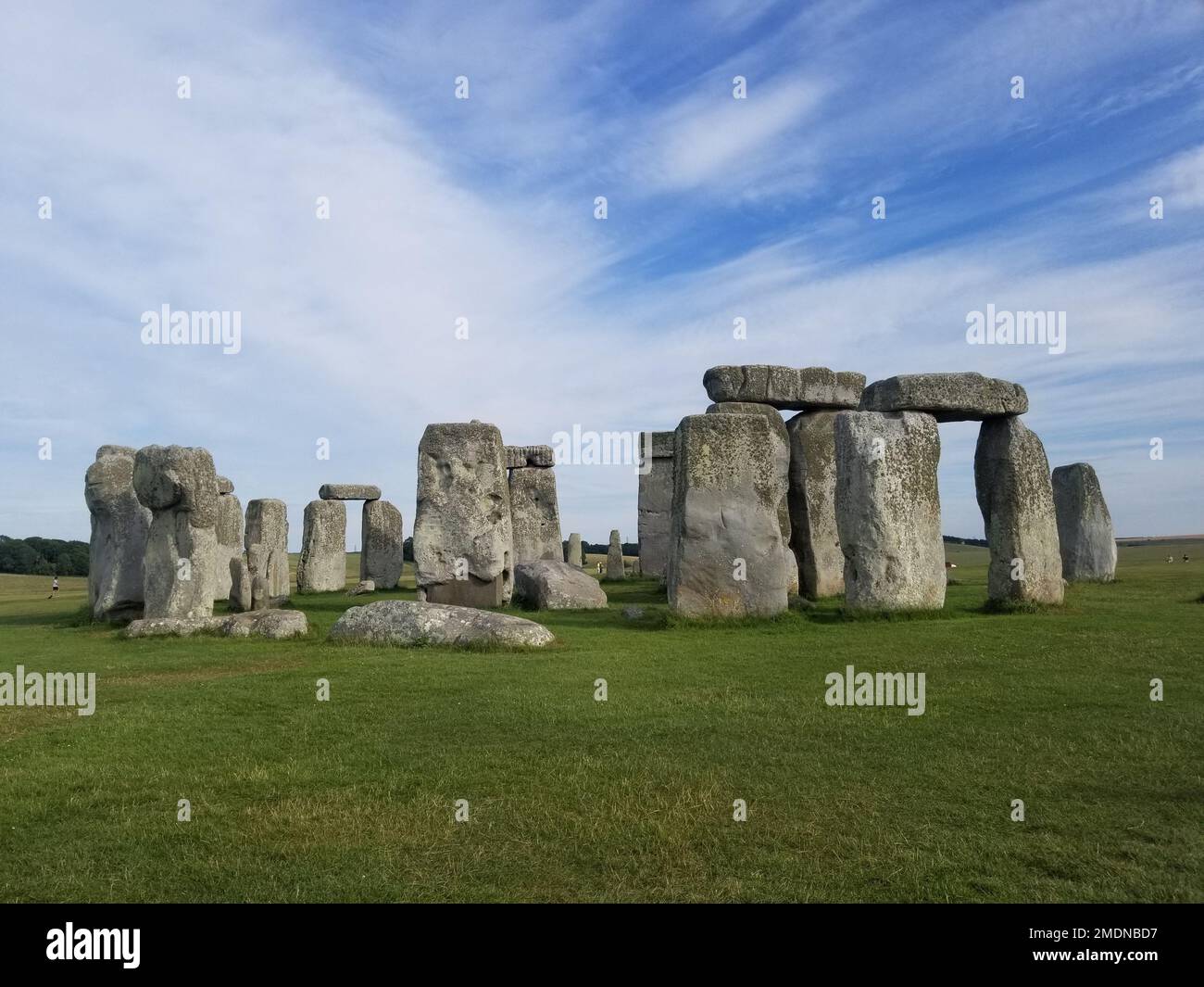 A stone hedge megalithic structure in Wiltshire Stock Photo - Alamy