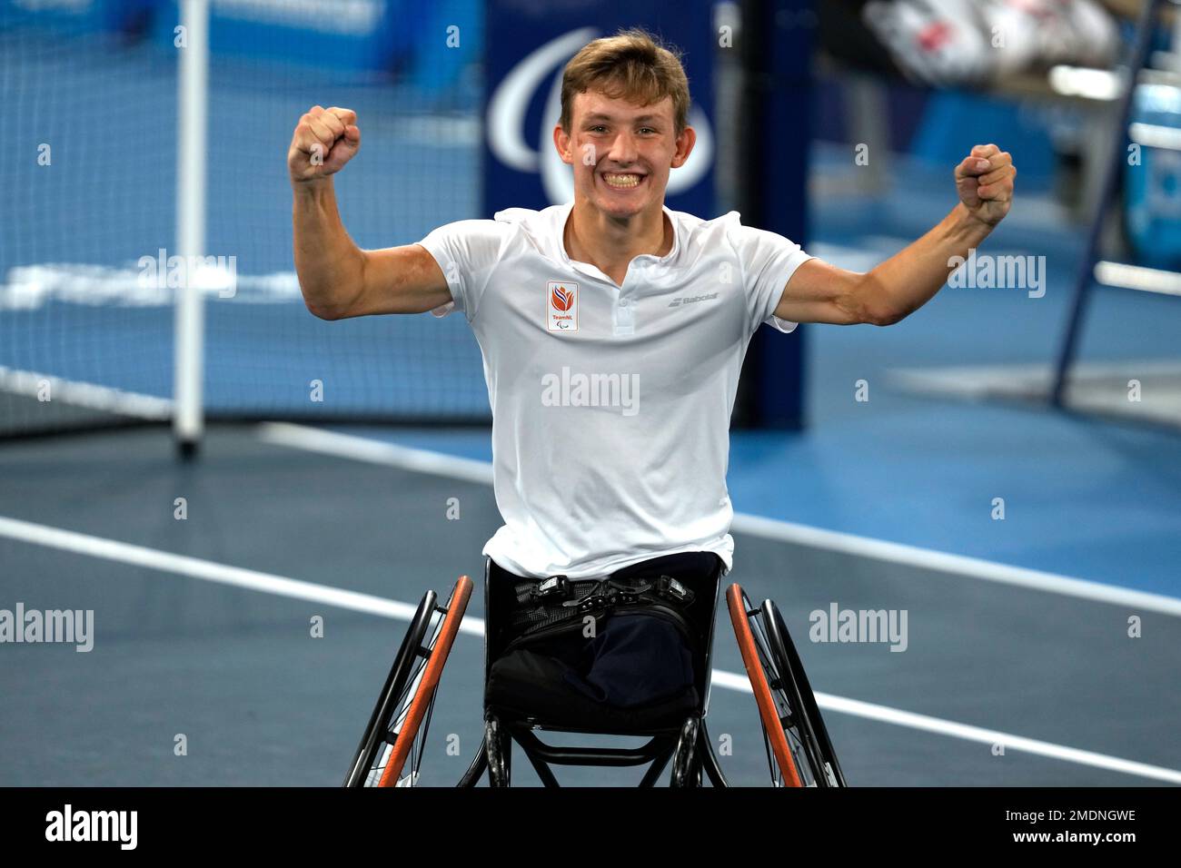 Niels Vink of the Netherlands celebrates after winning over Koji Sugeno ...