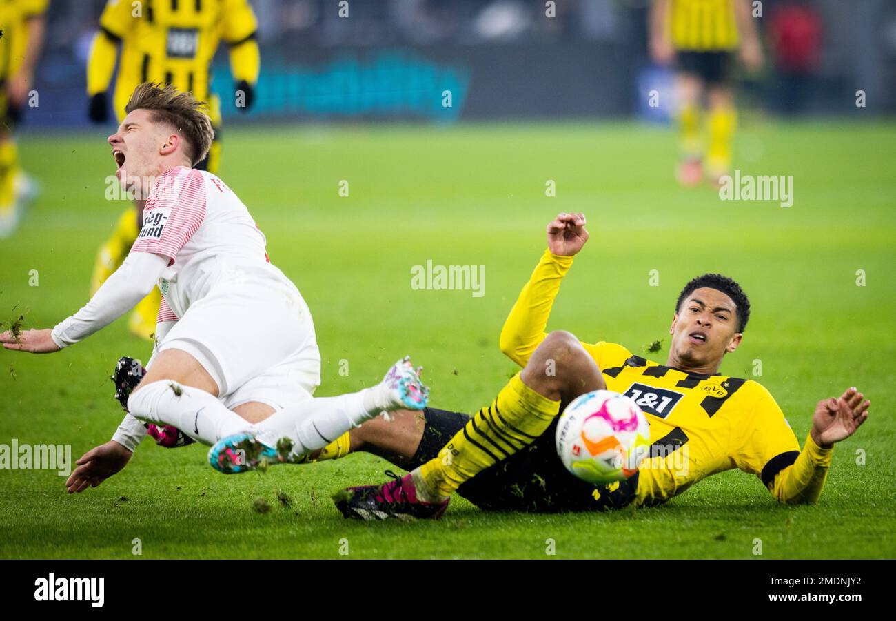 Dortmund, Germany. 22nd Jan, 2023. Mads Pedersen (FCA), Jude Bellingham ...