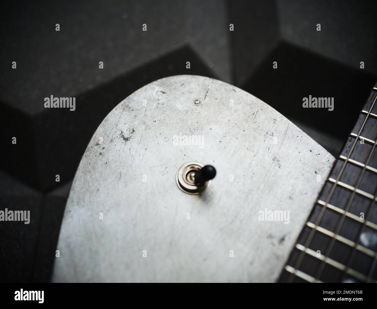 Manson Guitar Works Matt Bellamy DL-0R electric guitar Stock Photo - Alamy