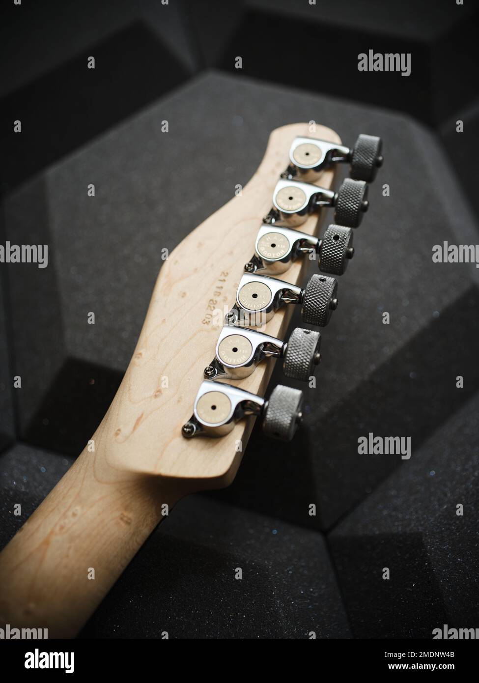 Manson Guitar Works Matt Bellamy DL-0R electric guitar Stock Photo - Alamy