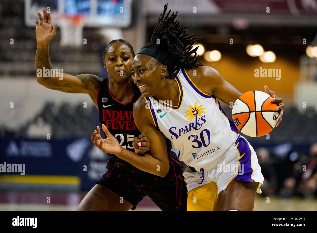 Los Angeles Sparks forward Nneka Ogwumike (30) drives on Indiana Fever ...