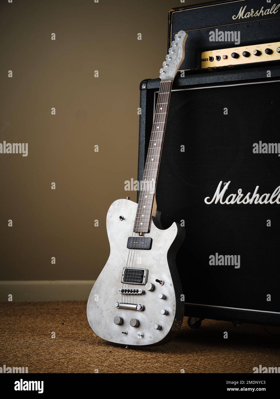 Manson Guitar Works Matt Bellamy DL-0R electric guitar Stock Photo - Alamy