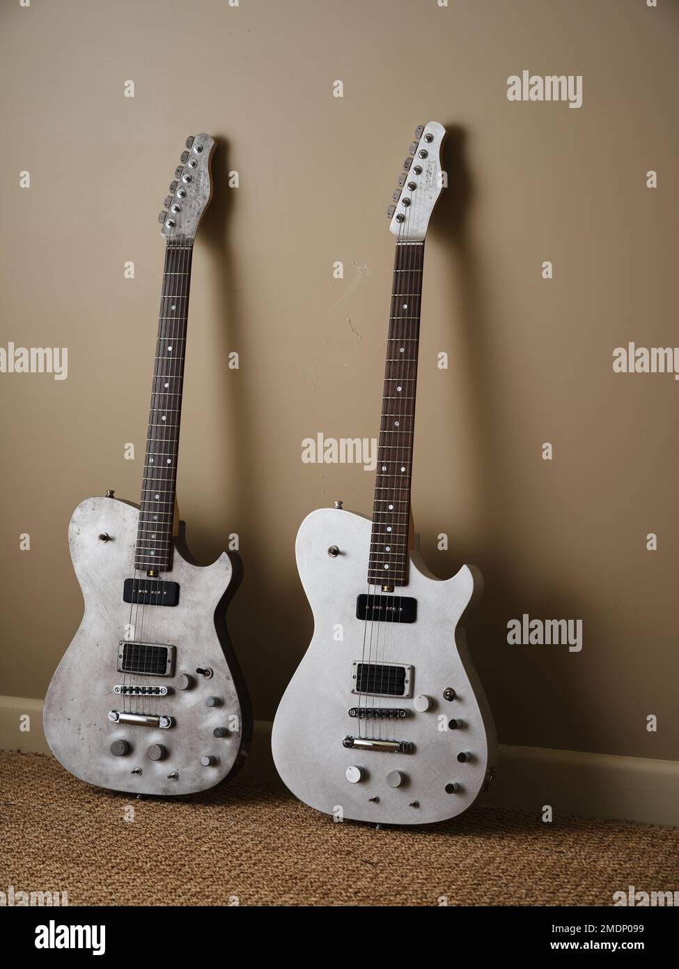 Manson guitar works delorean hi-res stock photography and images - Alamy