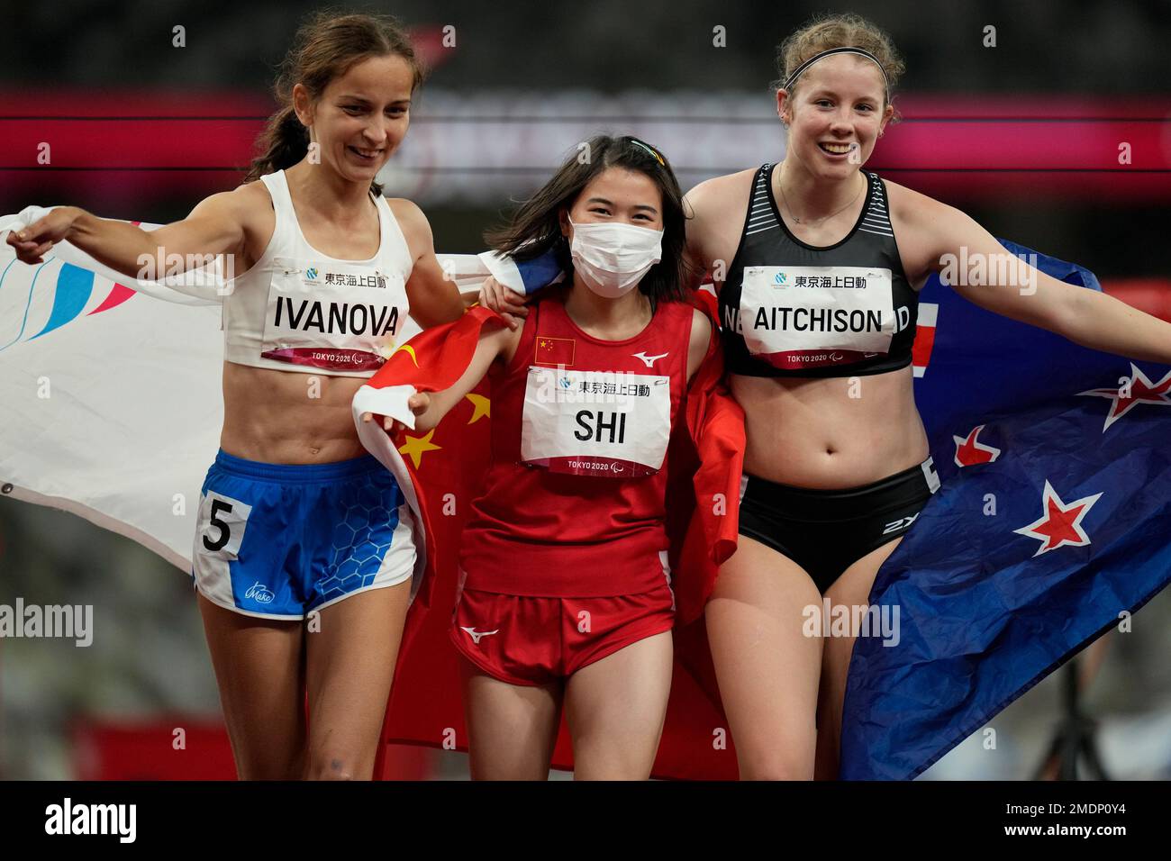Gold medalist China's Shi Yiting, center, silver medalist Russian ...