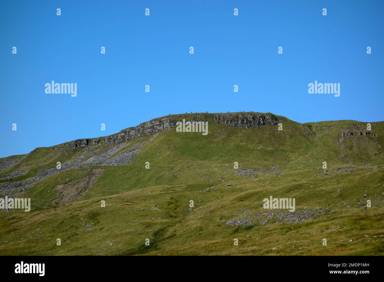 Cairns on Top of Yoadcomb Scar on Wild Boar Fell from Mallerstang ...