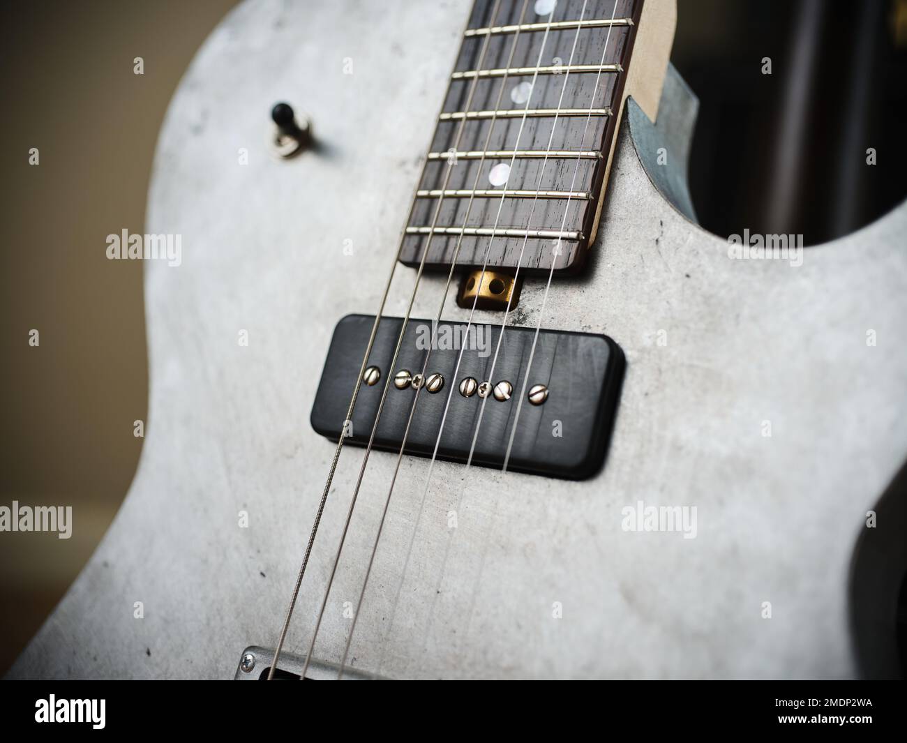 Manson Guitar Works Matt Bellamy DL-0R electric guitar Stock Photo - Alamy