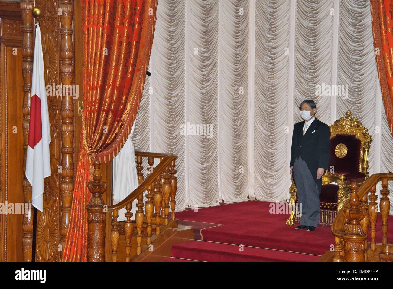 Emperor naruhito of japan wearing a mask hi-res stock photography and ...