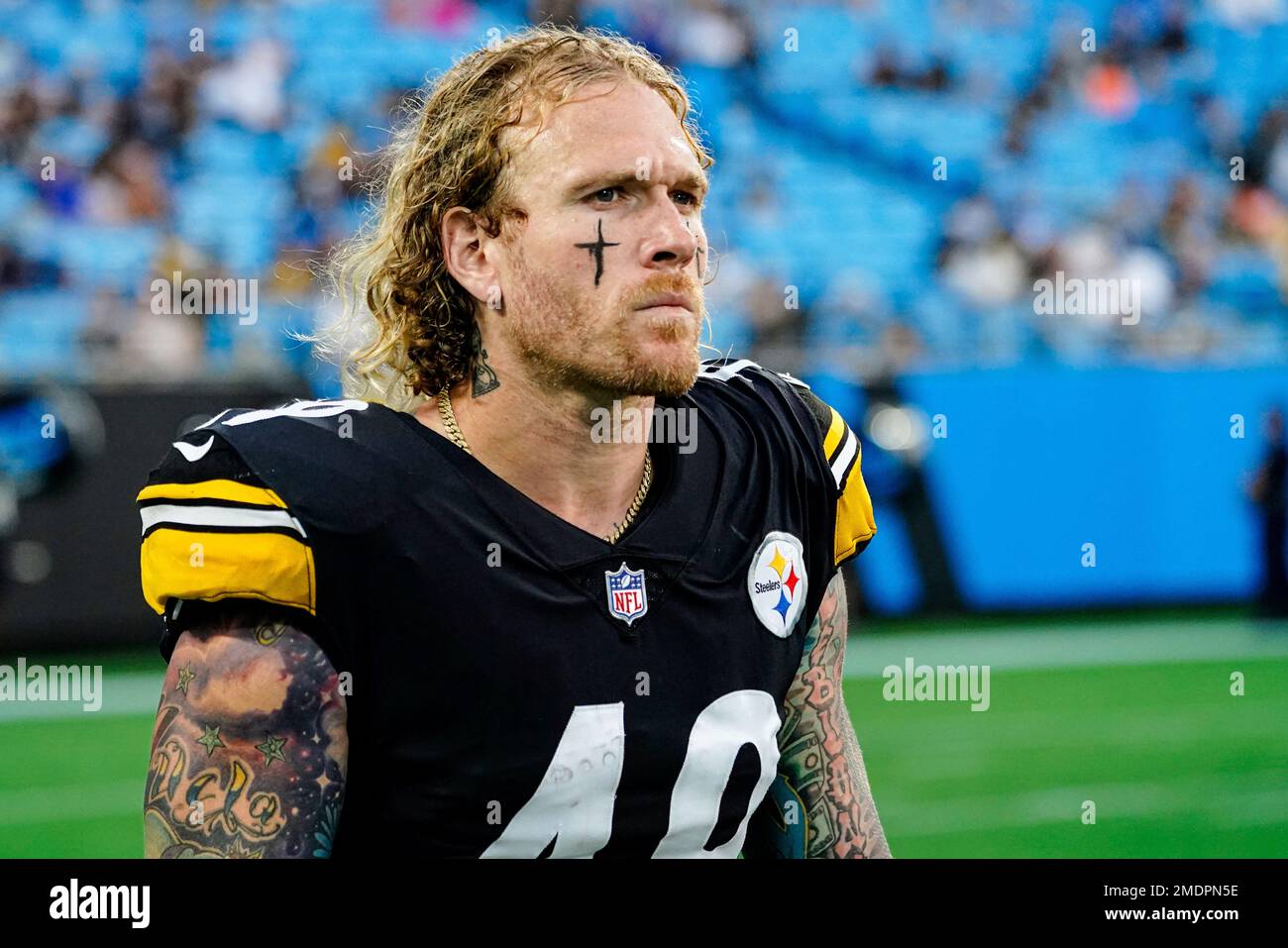 Pittsburgh Steelers defensive end Cassius Marsh looks on during warm ...