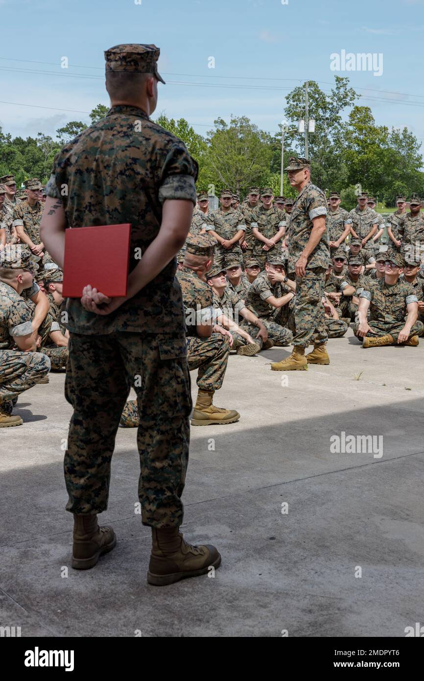 U.S. Marine Corps Maj. Gen. Frank Donovan, right, 2d Marine Division ...
