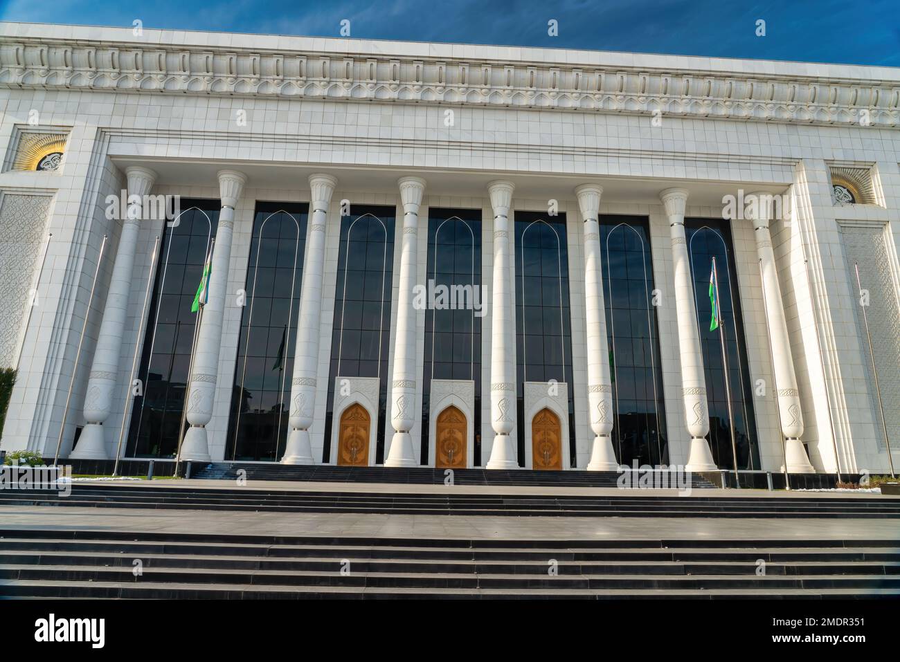 Forums Palace in Tashkent, capital of Uzbekistan Stock Photo - Alamy