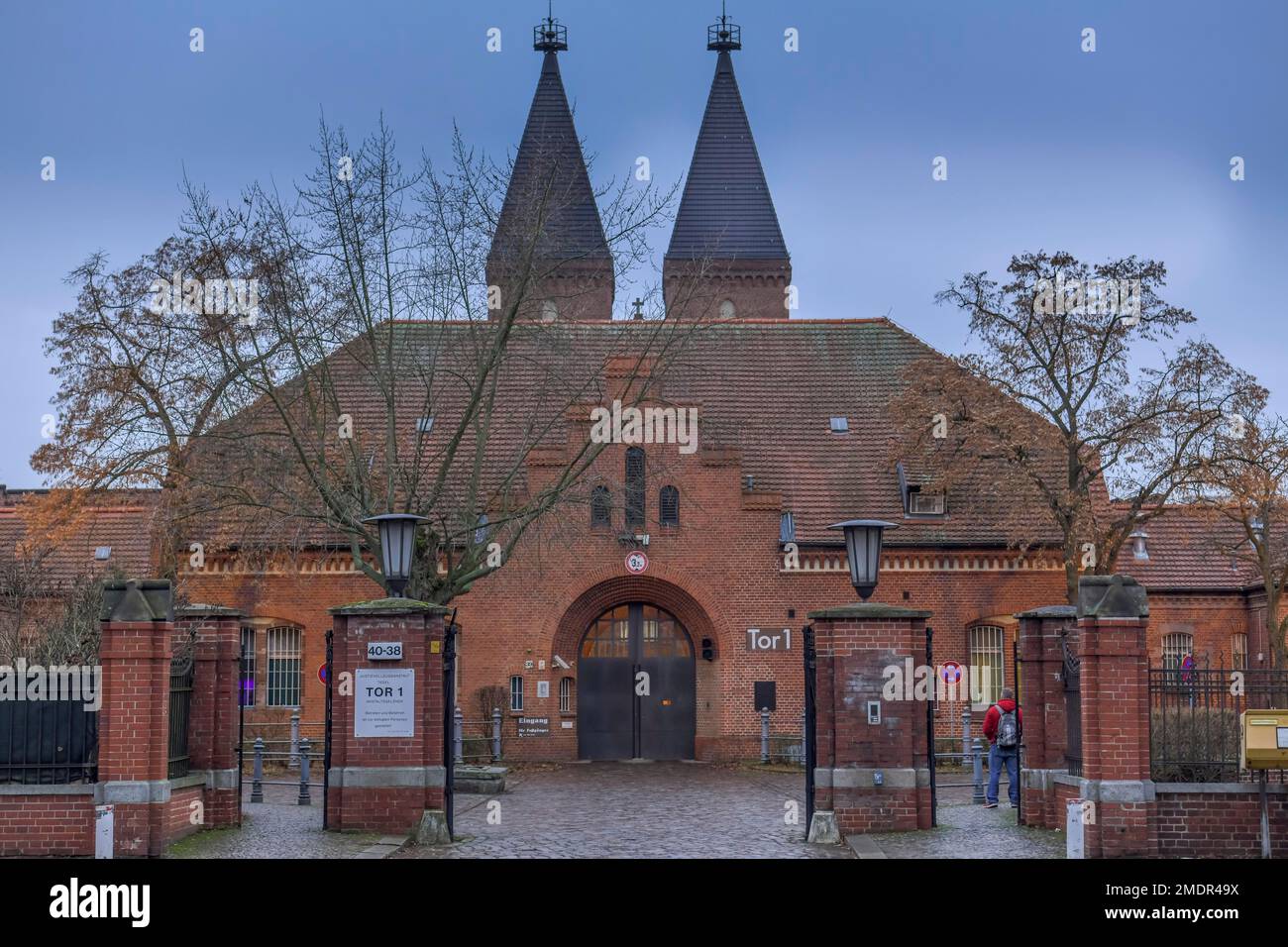 Main entrance, Gate 1, Tegel Prison, Seidelstrasse, Reinickendorf ...