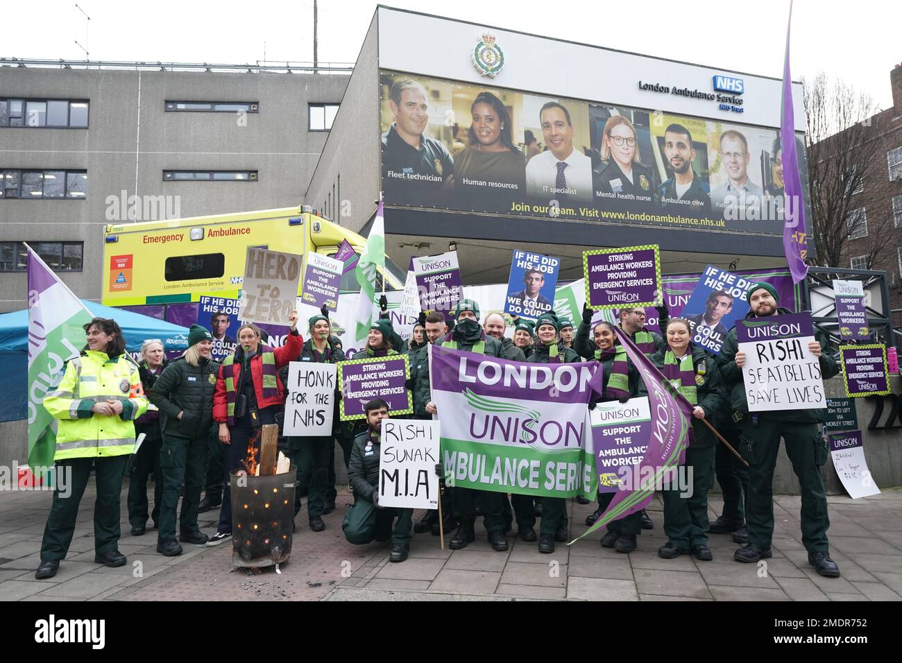 Ambulance workers on the picket line outside London Ambulance Service ...