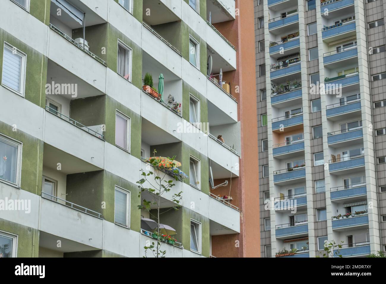 High-rise building, Falkenseer Chaussee, Westerwaldstrasse ...