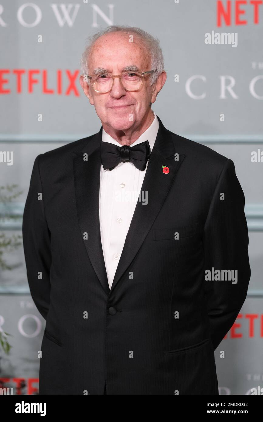Jonathan Pryce photographed during the World Premiere of 'The Crown ...