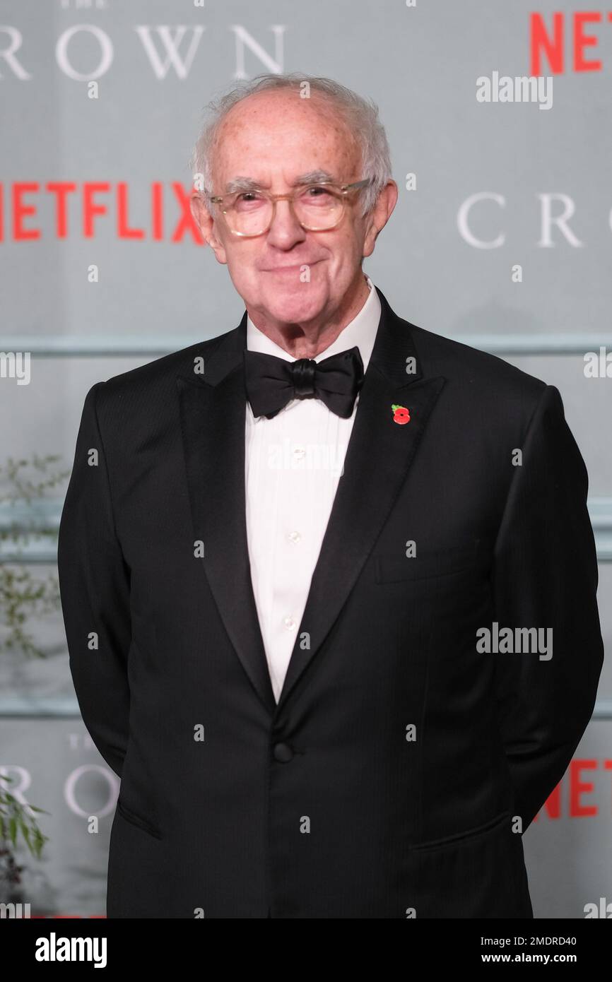 Jonathan Pryce photographed during the World Premiere of 'The Crown ...