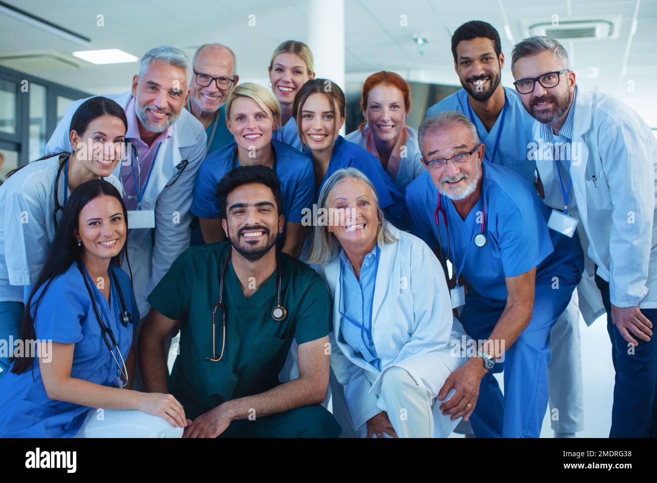 Doctors uniforms hi-res stock photography and images - Alamy