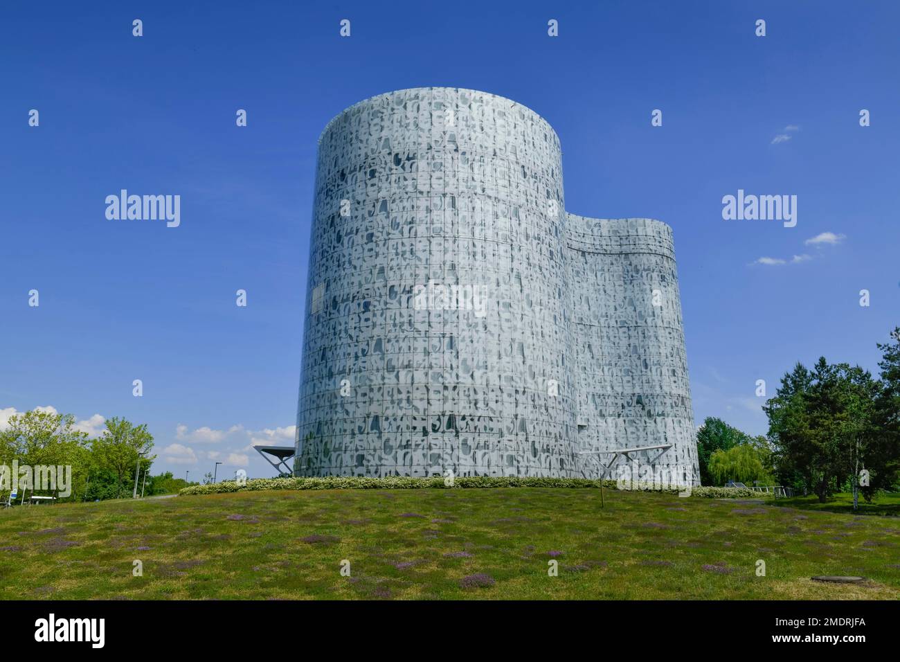 Centre de campus hi-res stock photography and images - Alamy
