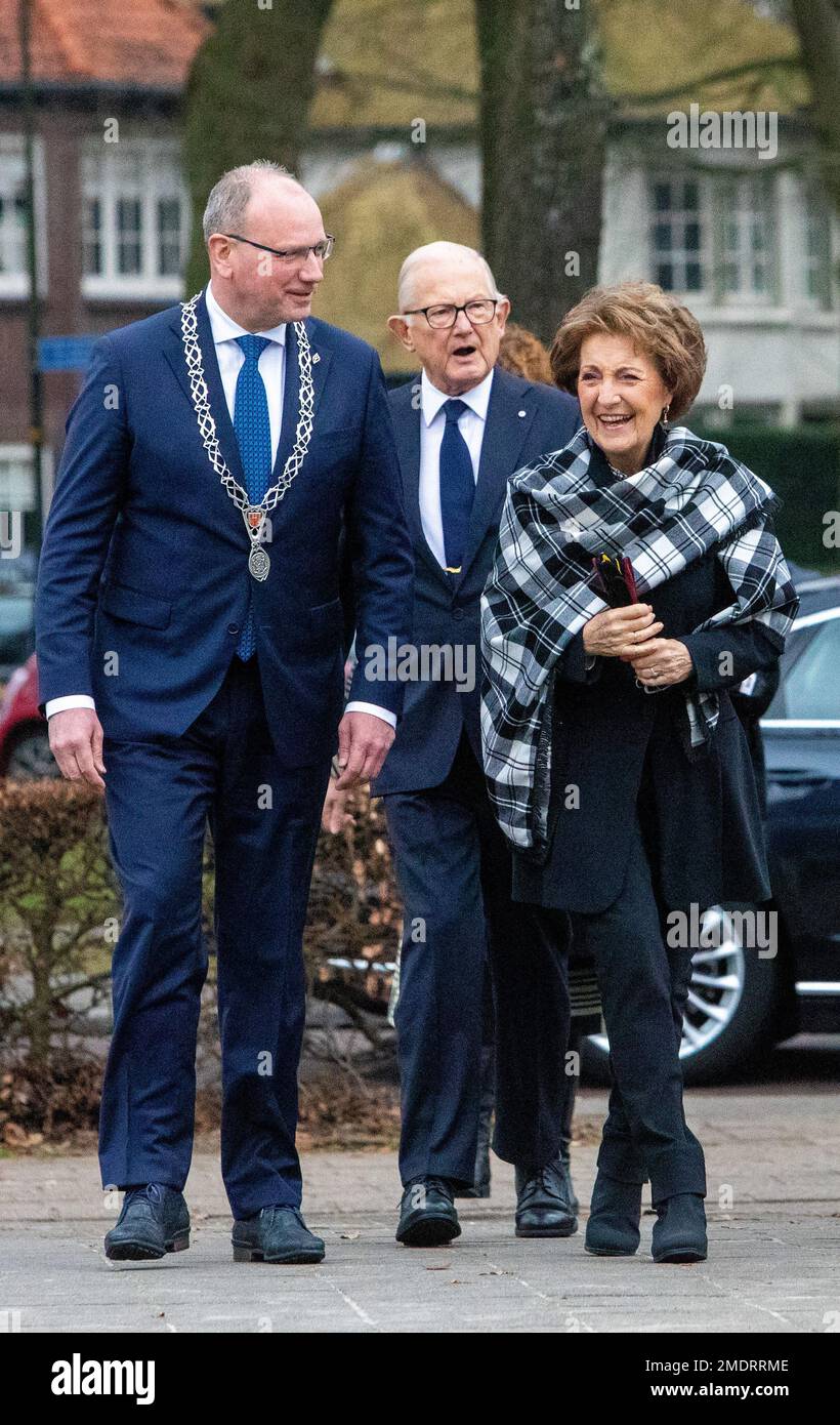 Her Royal Highness Princess Margriet of the Netherlands and Prof ...