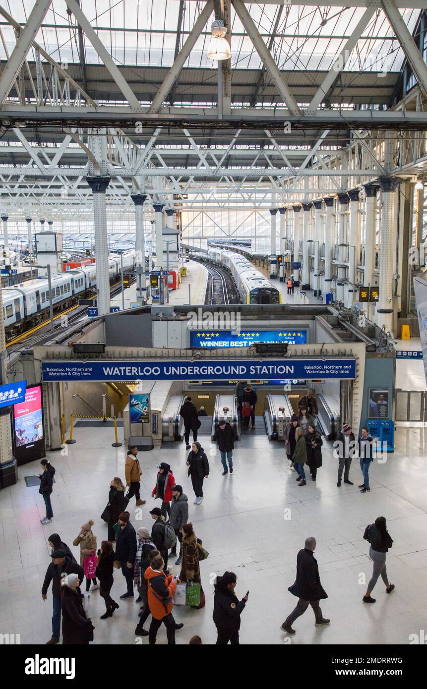 Waterloo underground station hi-res stock photography and images - Alamy