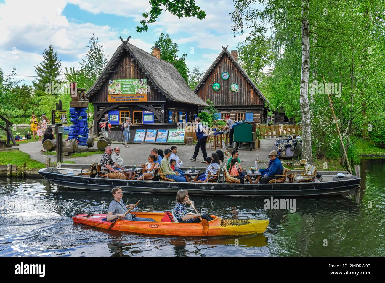 Spreewald punt boat hi-res stock photography and images - Alamy