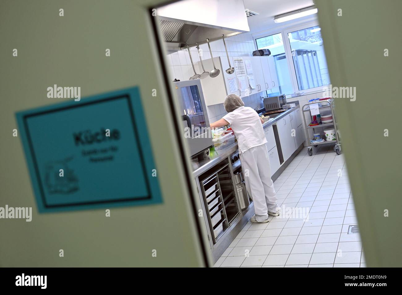 View of the kitchen of the language day-care center ?Neuhausen crèche ...