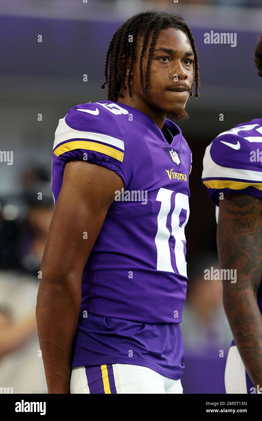 Minnesota Vikings wide receiver Justin Jefferson (18) during pregame ...