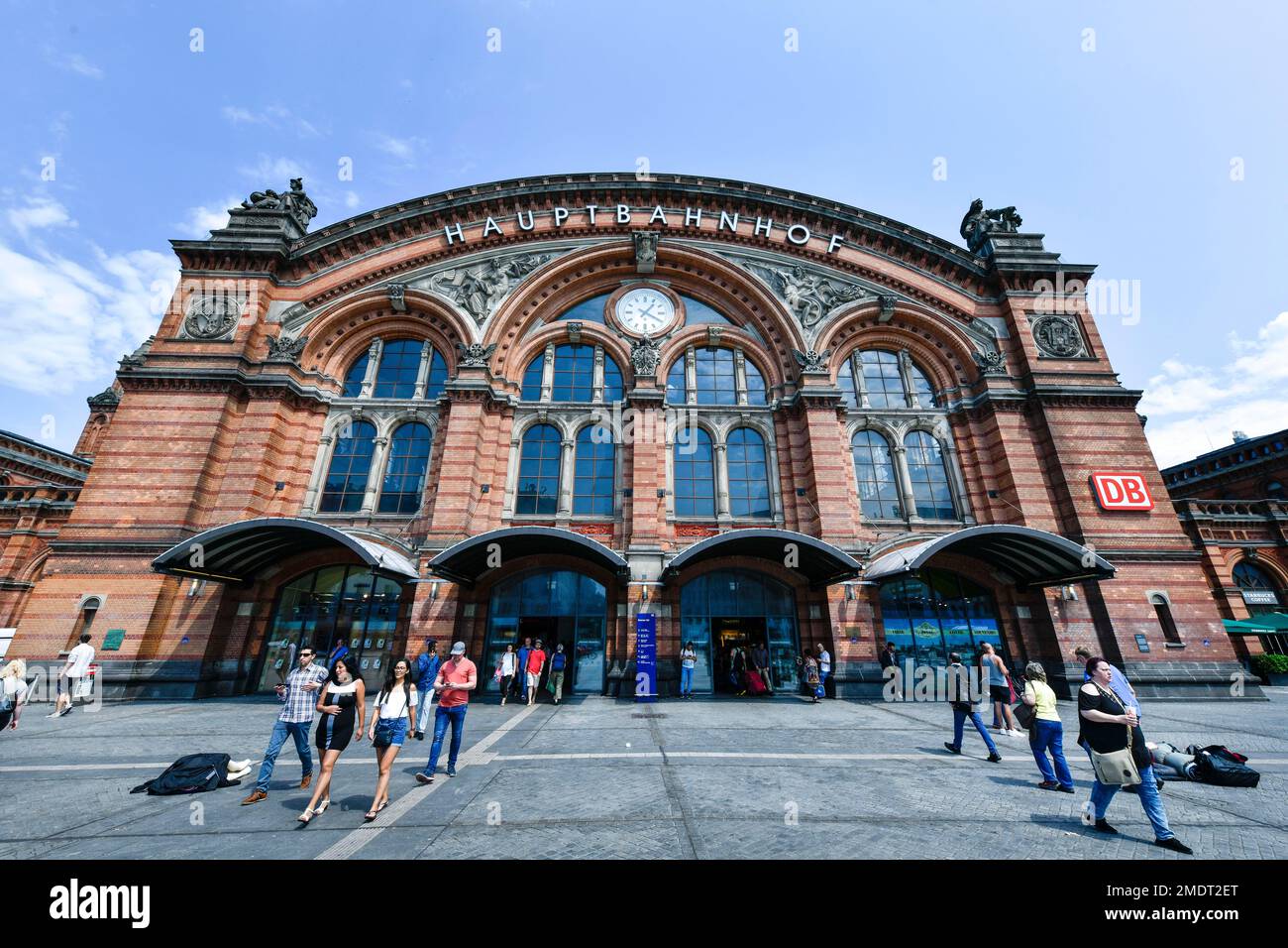Bremen central station hi-res stock photography and images - Alamy