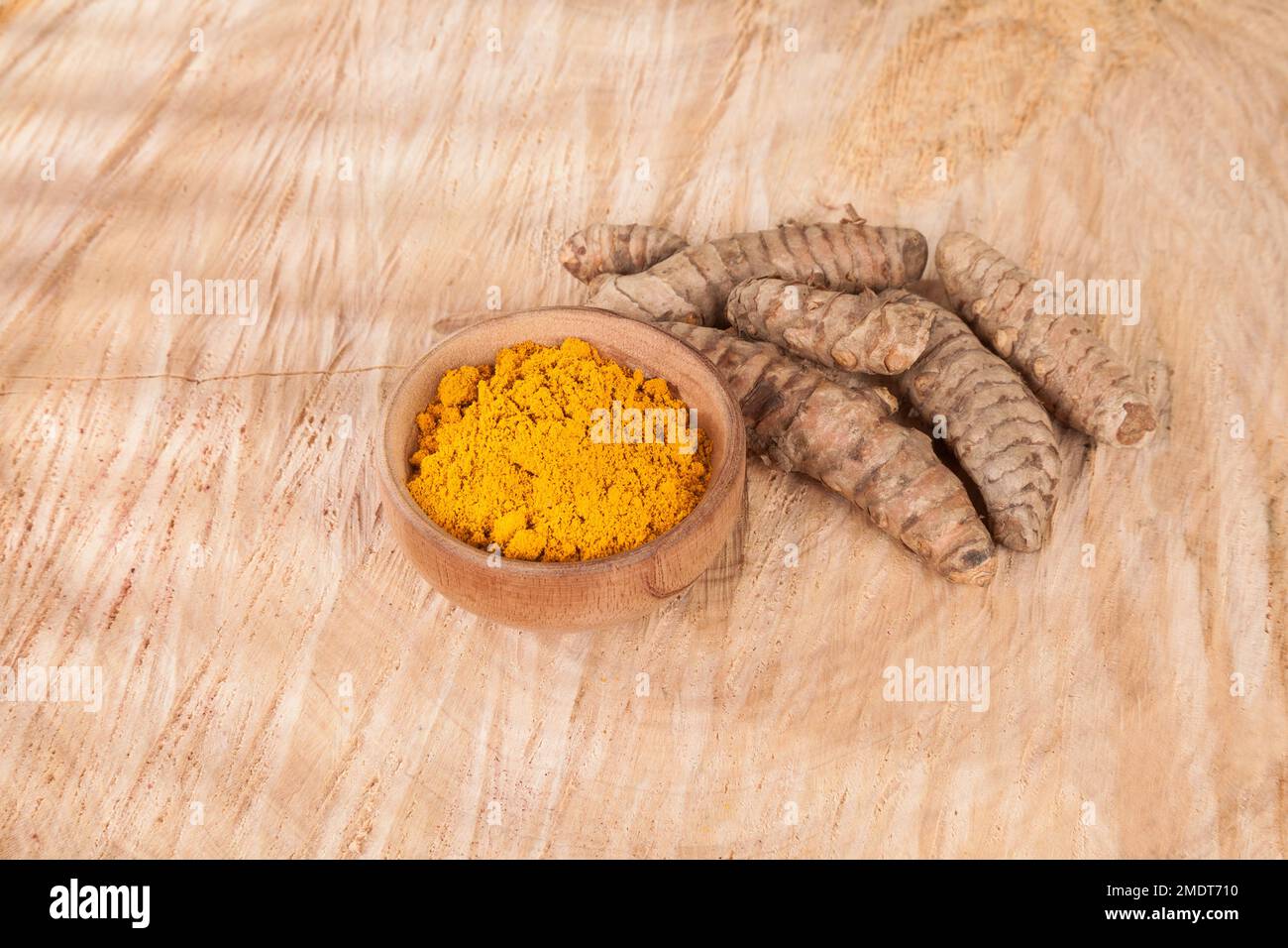 Turmeric - Curcuma longa root and turmeric powder for alternative ...