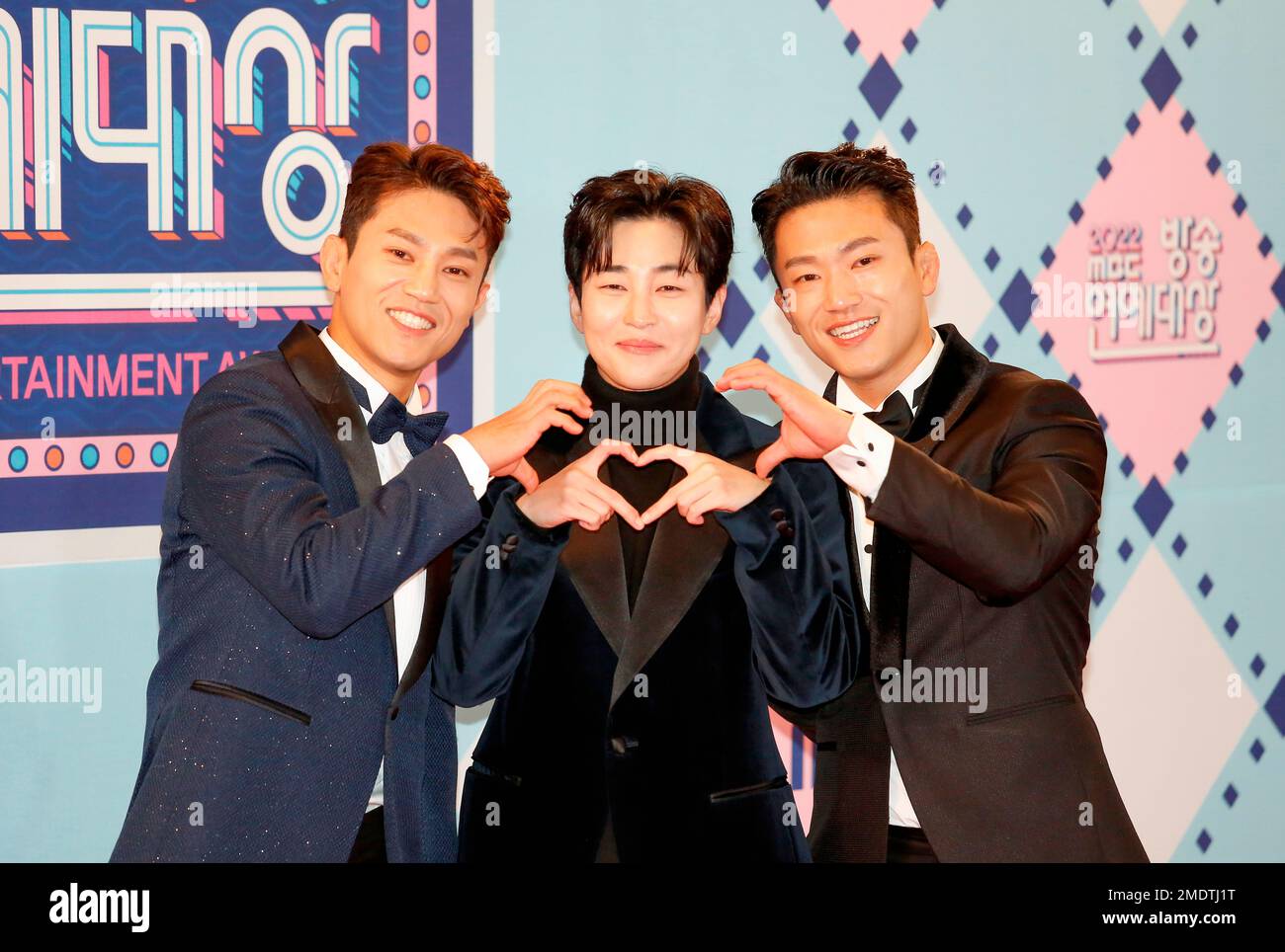 Cho Jun-Hyun, DinDin and Cho Jun-Ho, Dec 29, 2022 : Judoka Cho Jun-Hyun ...