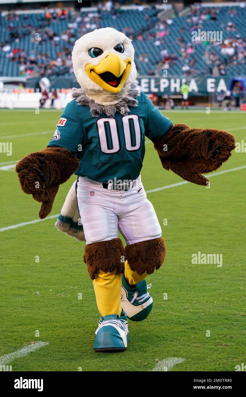 Philadelphia Eagles mascot Swoop in action during the NFL football game ...
