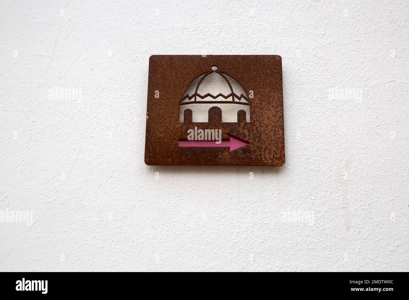 Spanish trail sign hi-res stock photography and images - Alamy