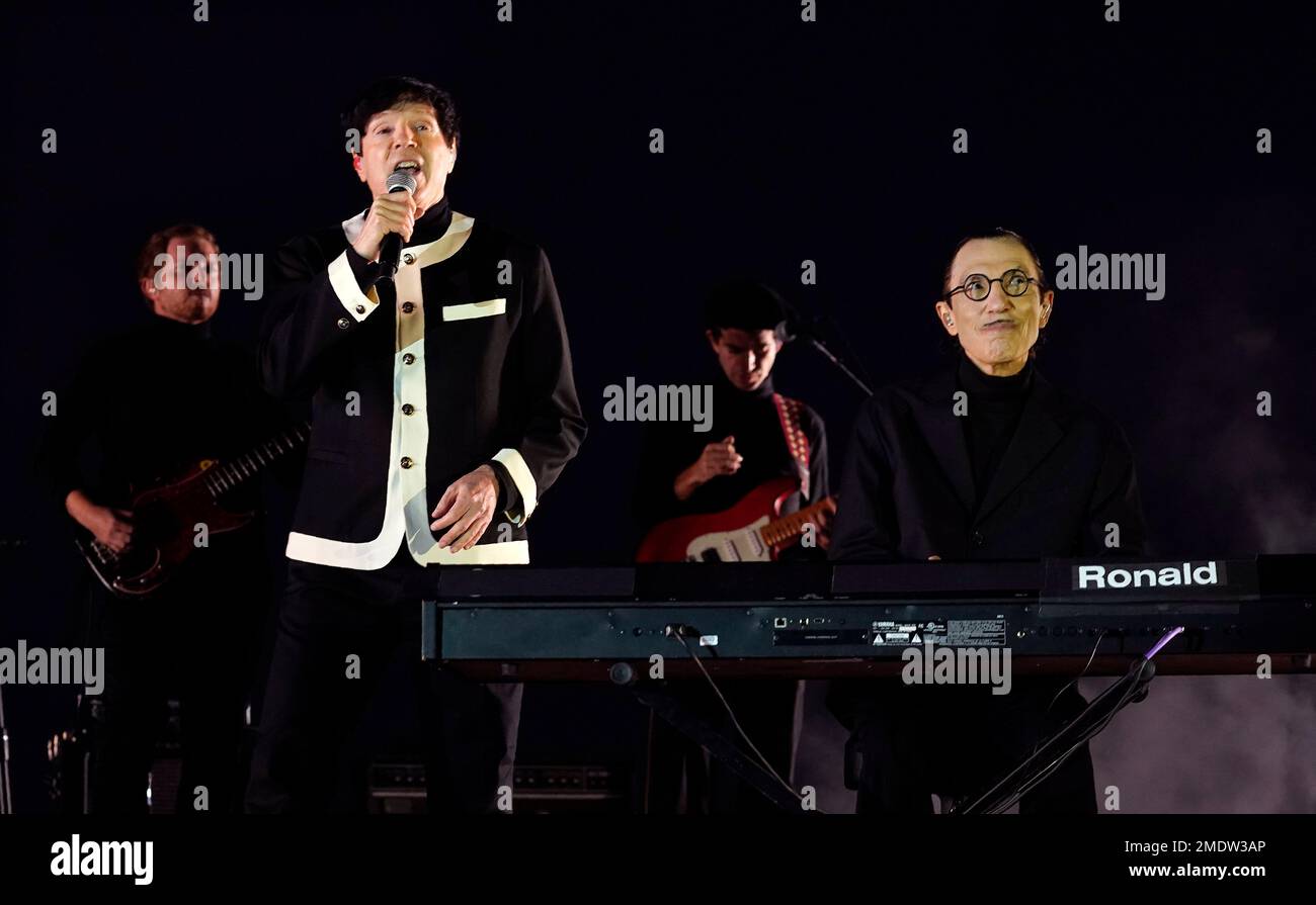 Russell Mael, second from left, and his brother Ron, far right, of the ...