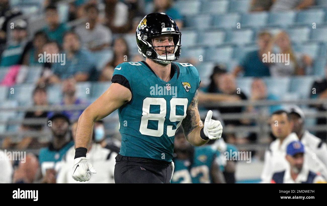 Jacksonville Jaguars tight end Luke Farrell (89) runs a route during ...
