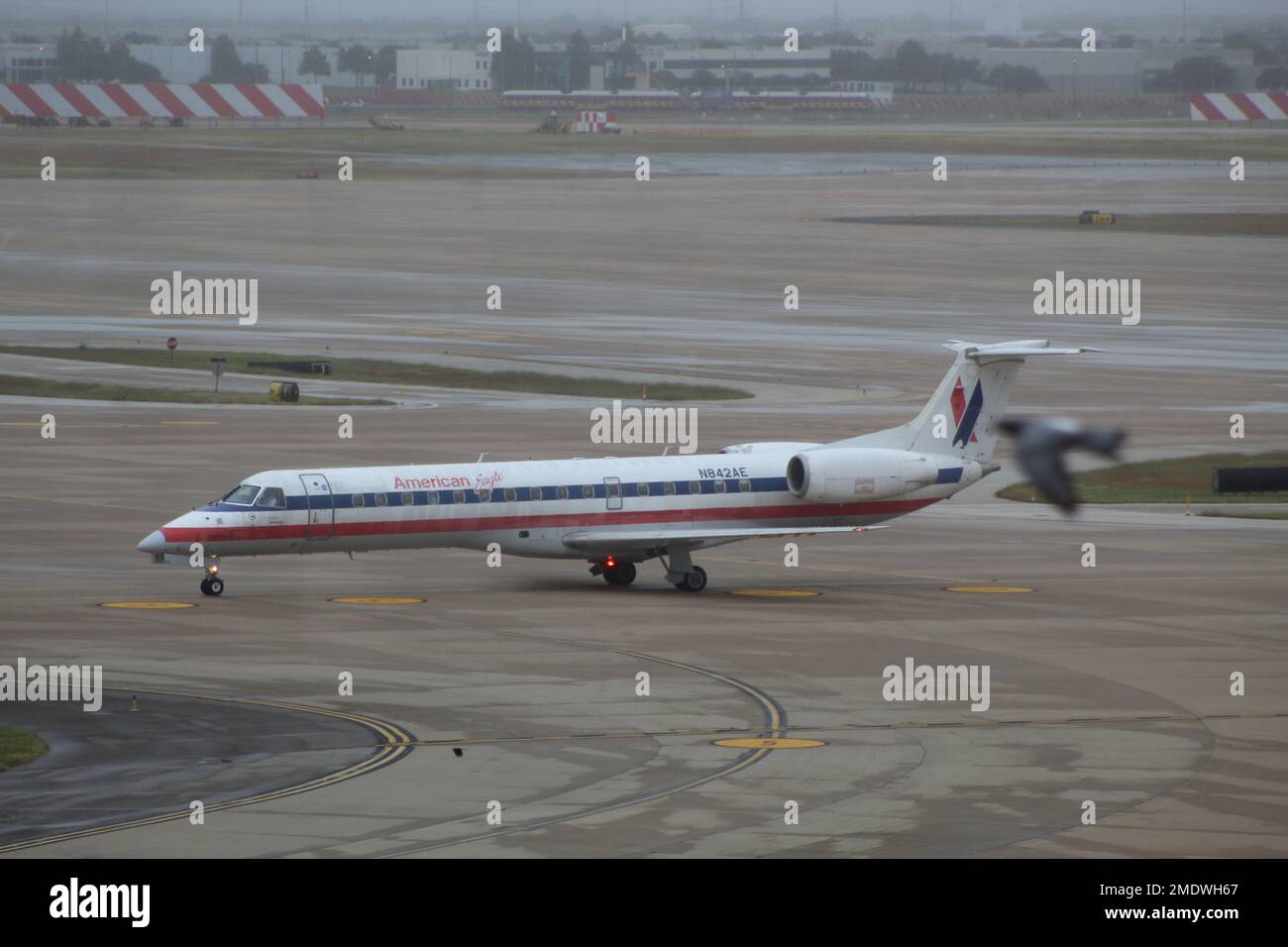 American airlines regional hi-res stock photography and images - Alamy