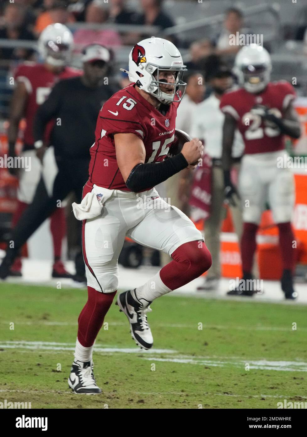 Arizona Cardinals quarterback Chris Streveler (15) during the second ...