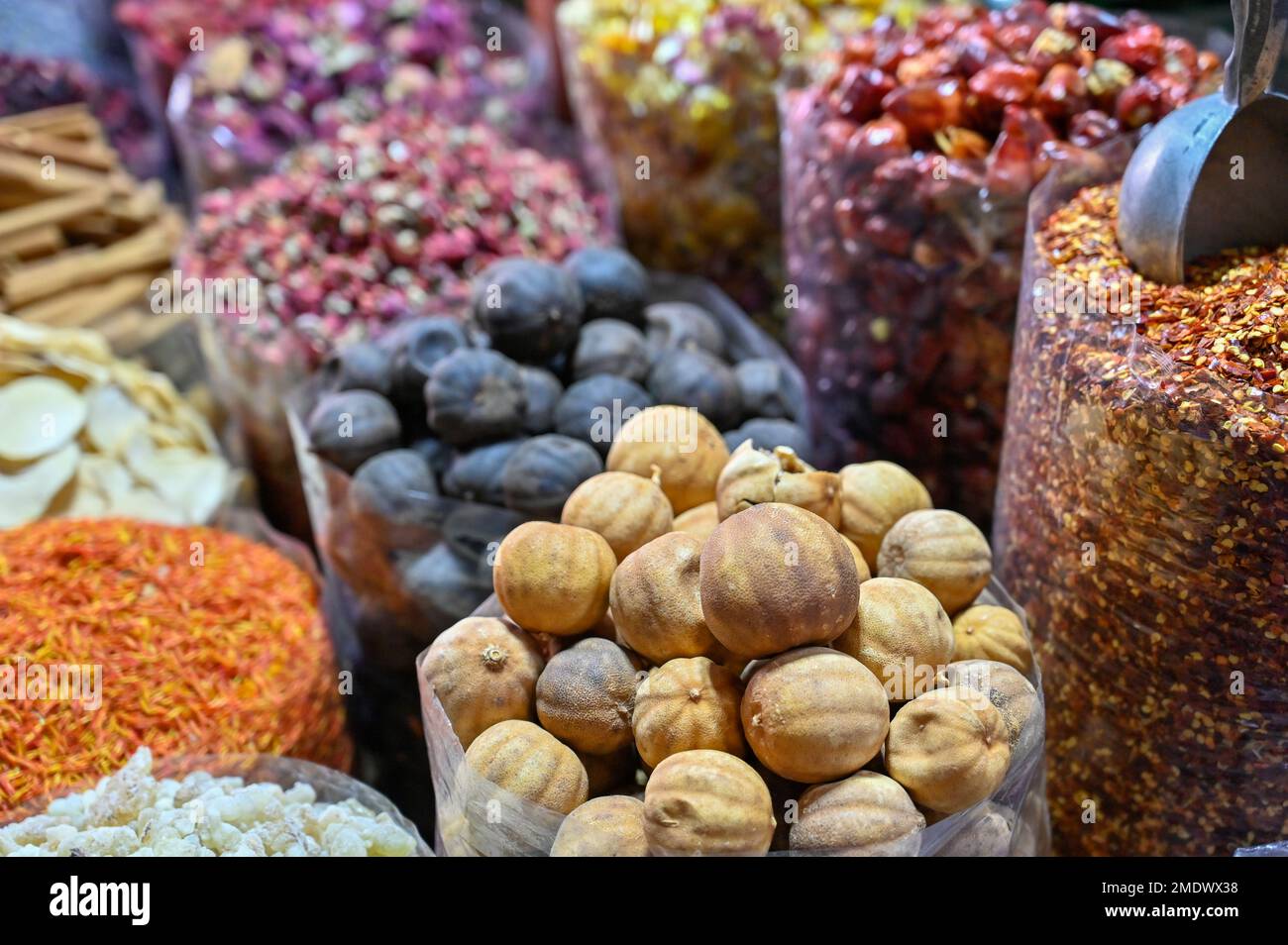 Dubai Souk market, Uae Stock Photo - Alamy