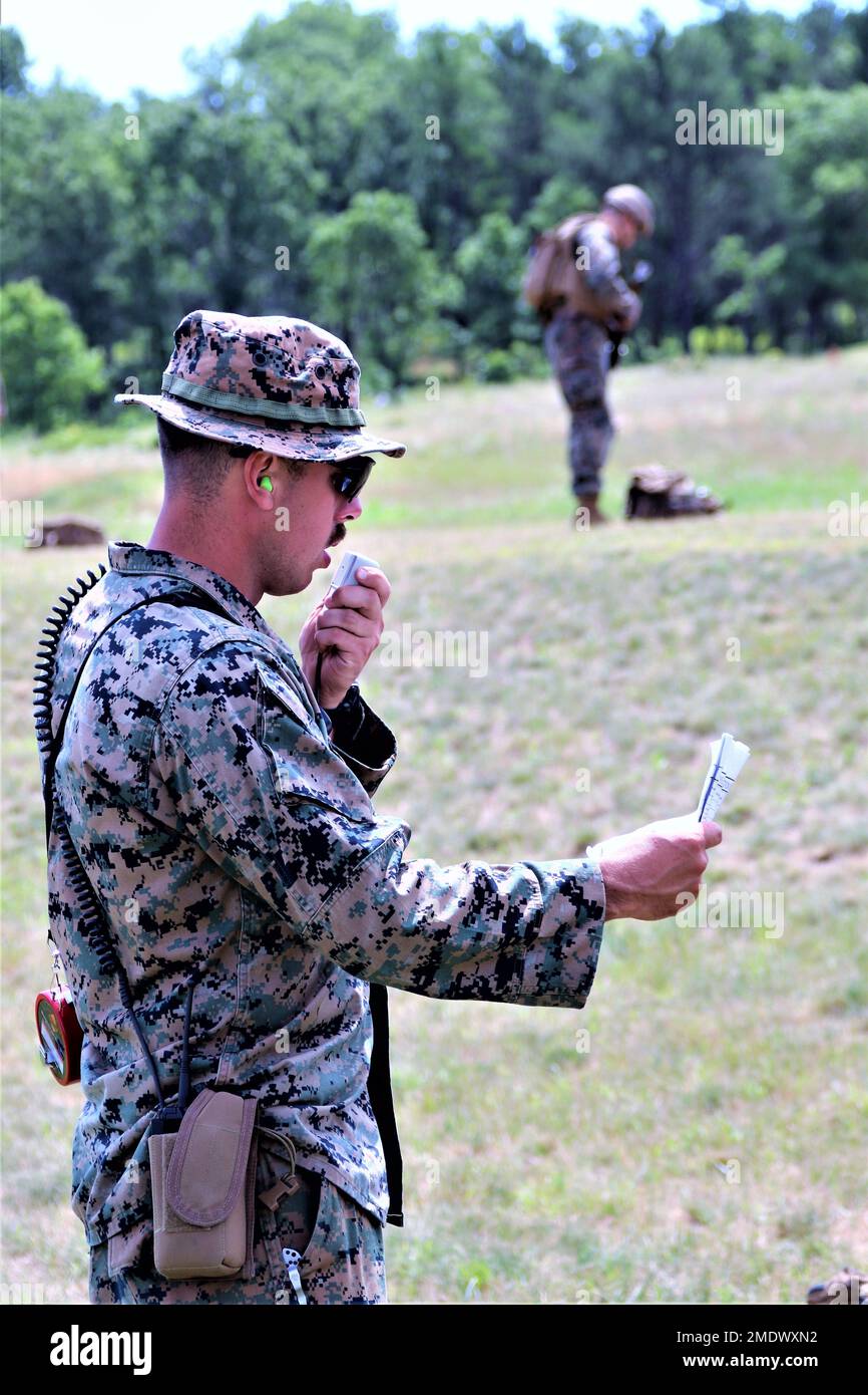 Marines with the 2nd Battalion, 24th Marines (2/24) complete M4 rifle ...
