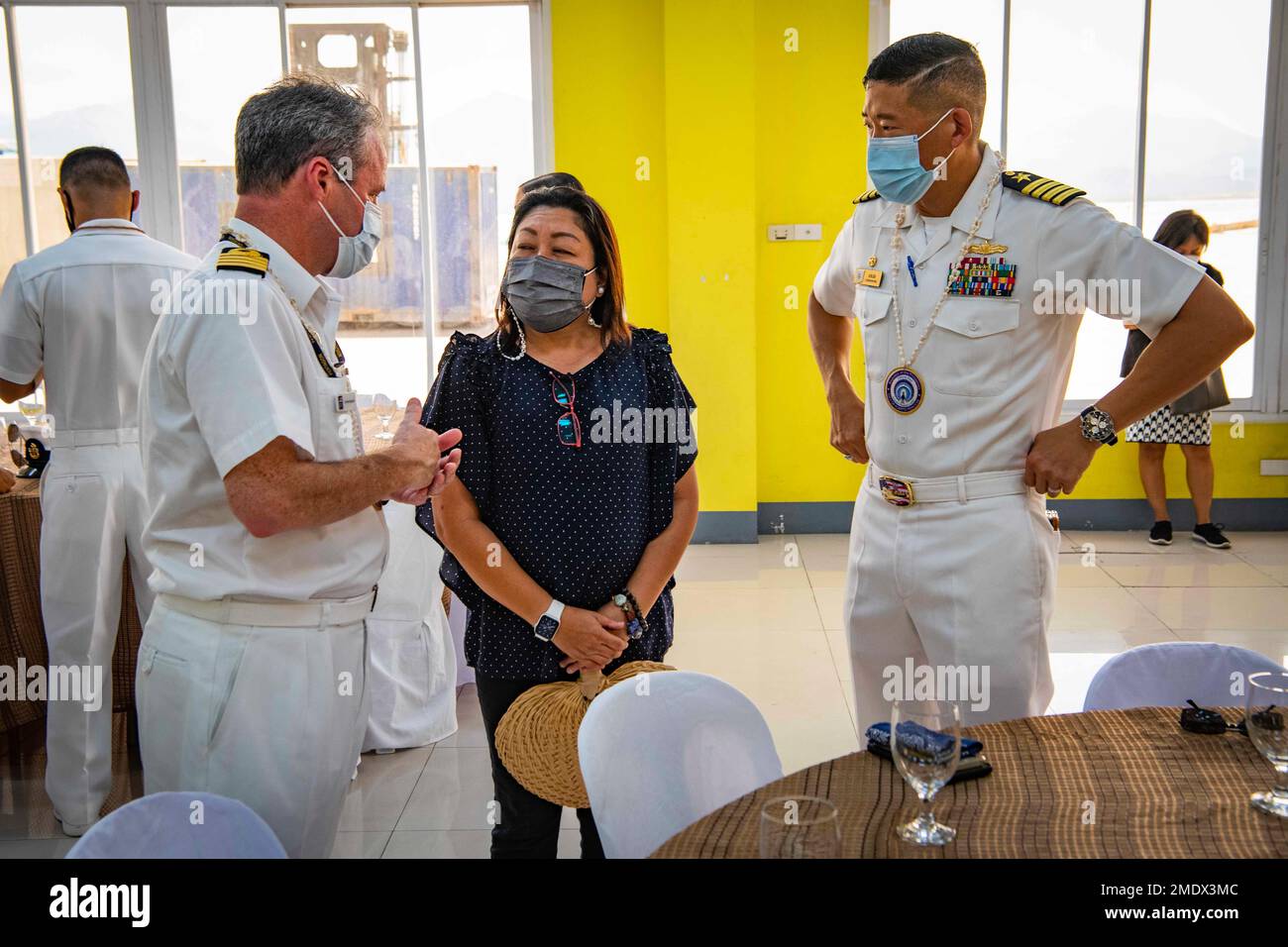 PUERTO PRINCESA, Philippines (July 27, 2022) – Capt. Hank Kim, right ...