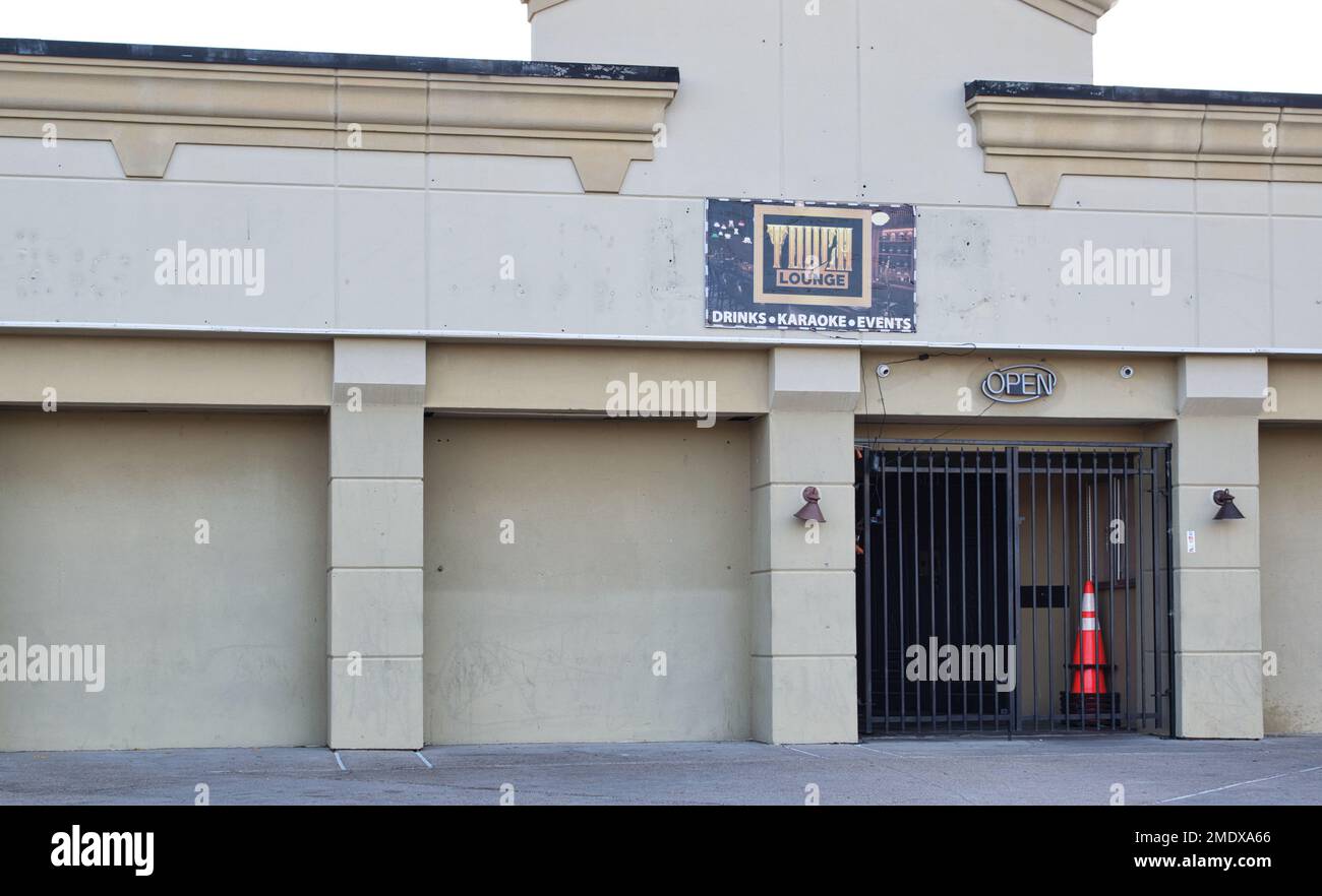 Houston, Texas USA 01-23-2023: Youth Lounge nightclub building exterior ...