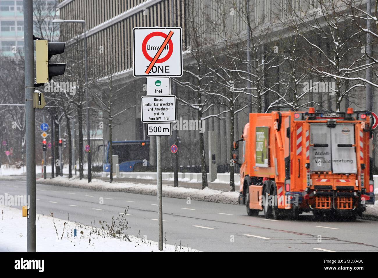 Munich, Deutschland. 23rd Jan, 2023. Theme picture Diesel driving ban ...