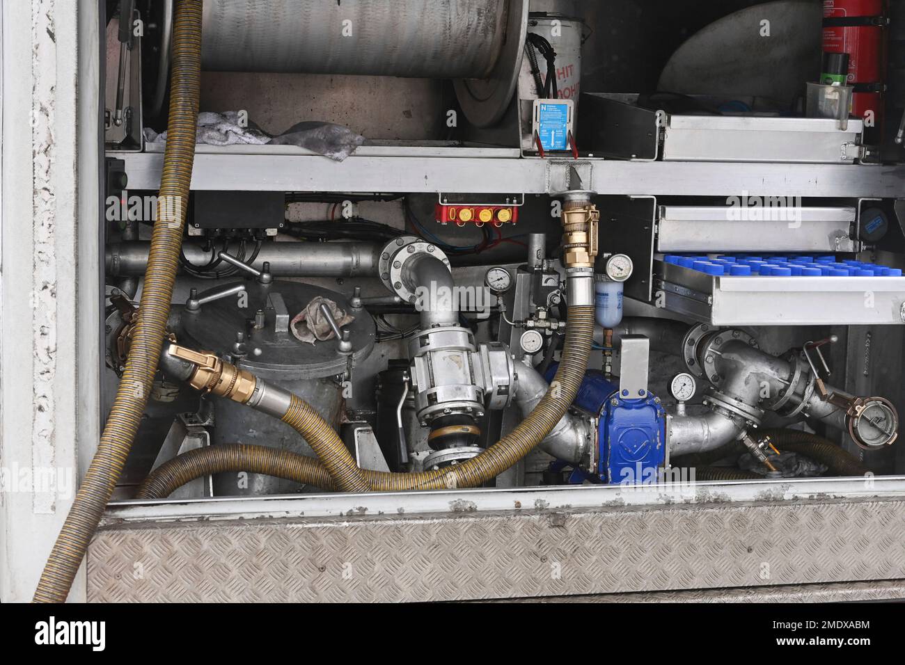 Munich, Deutschland. 23rd Jan, 2023. fossil fuels, heating oil ...