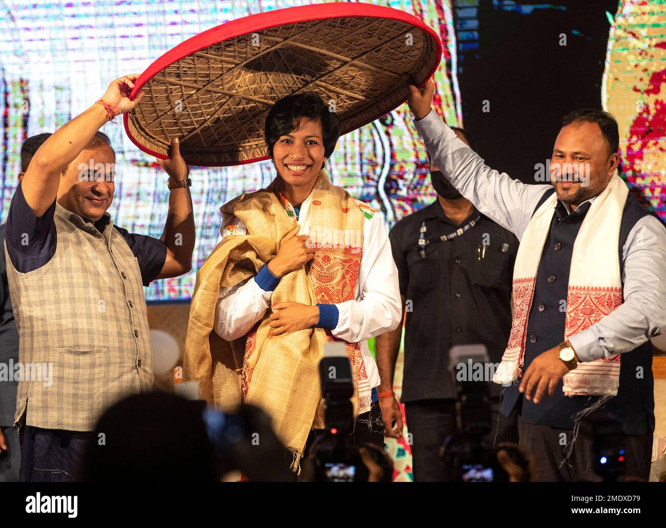 Assam state Chief Minister Himanta Biswa Sarma, left, and sports ...