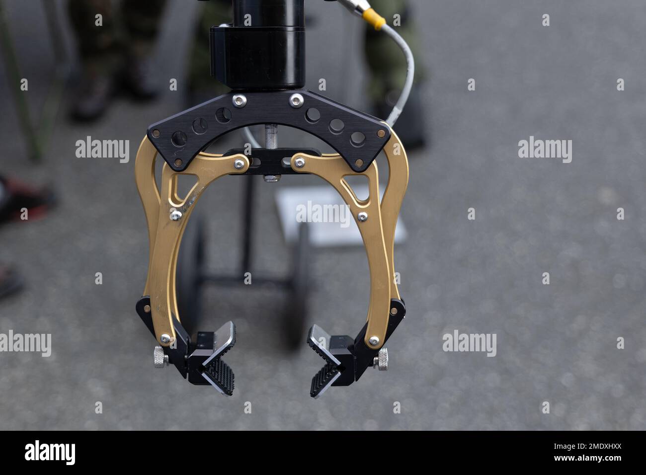 Manipulator hi-res stock photography and images - Alamy