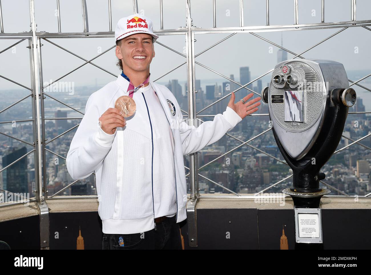 Olympic Skateboarder Jagger Eaton poses with his Tokyo 2020 bronze ...