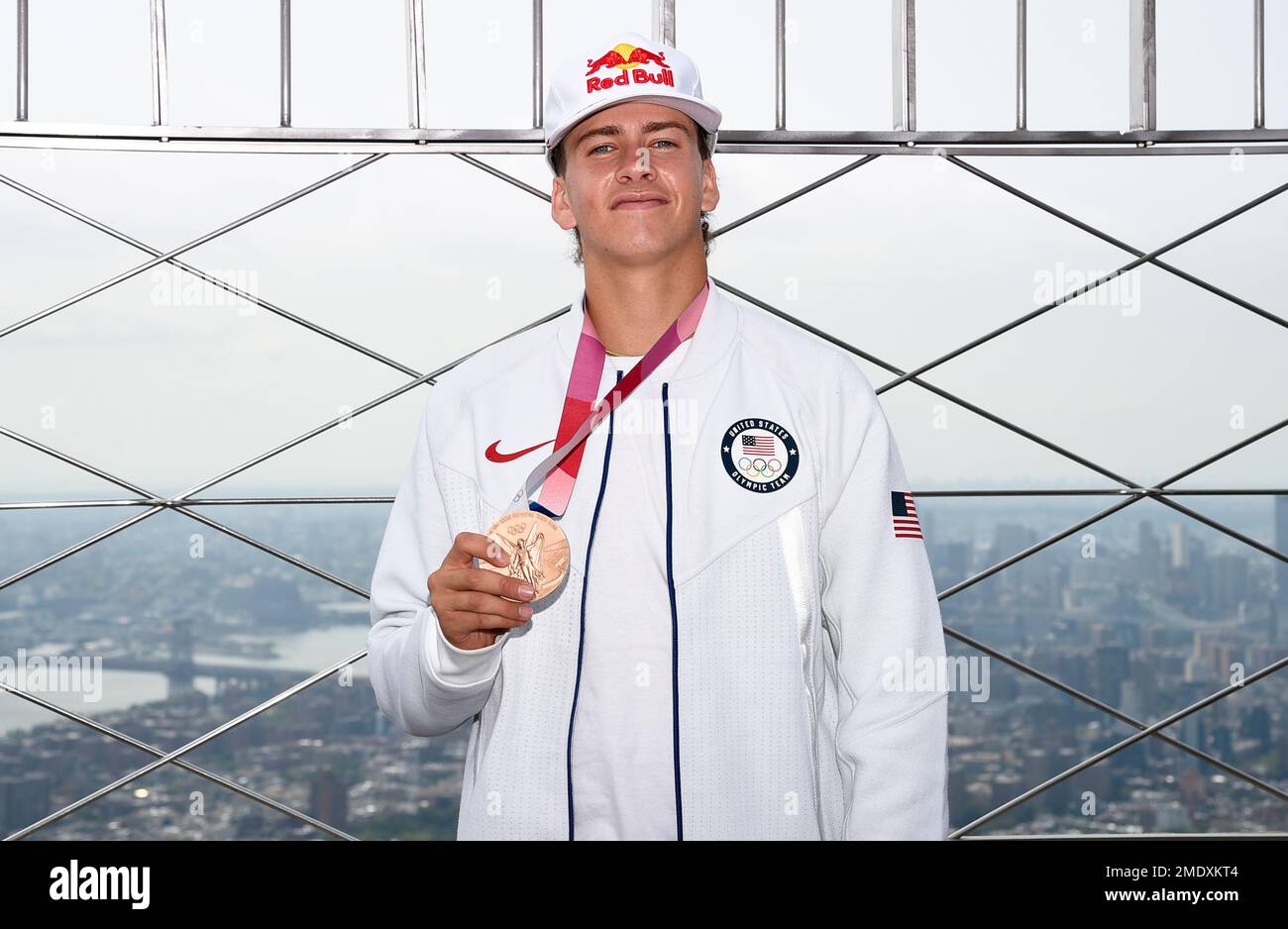 Olympic Skateboarder Jagger Eaton poses with his Tokyo 2020 bronze ...