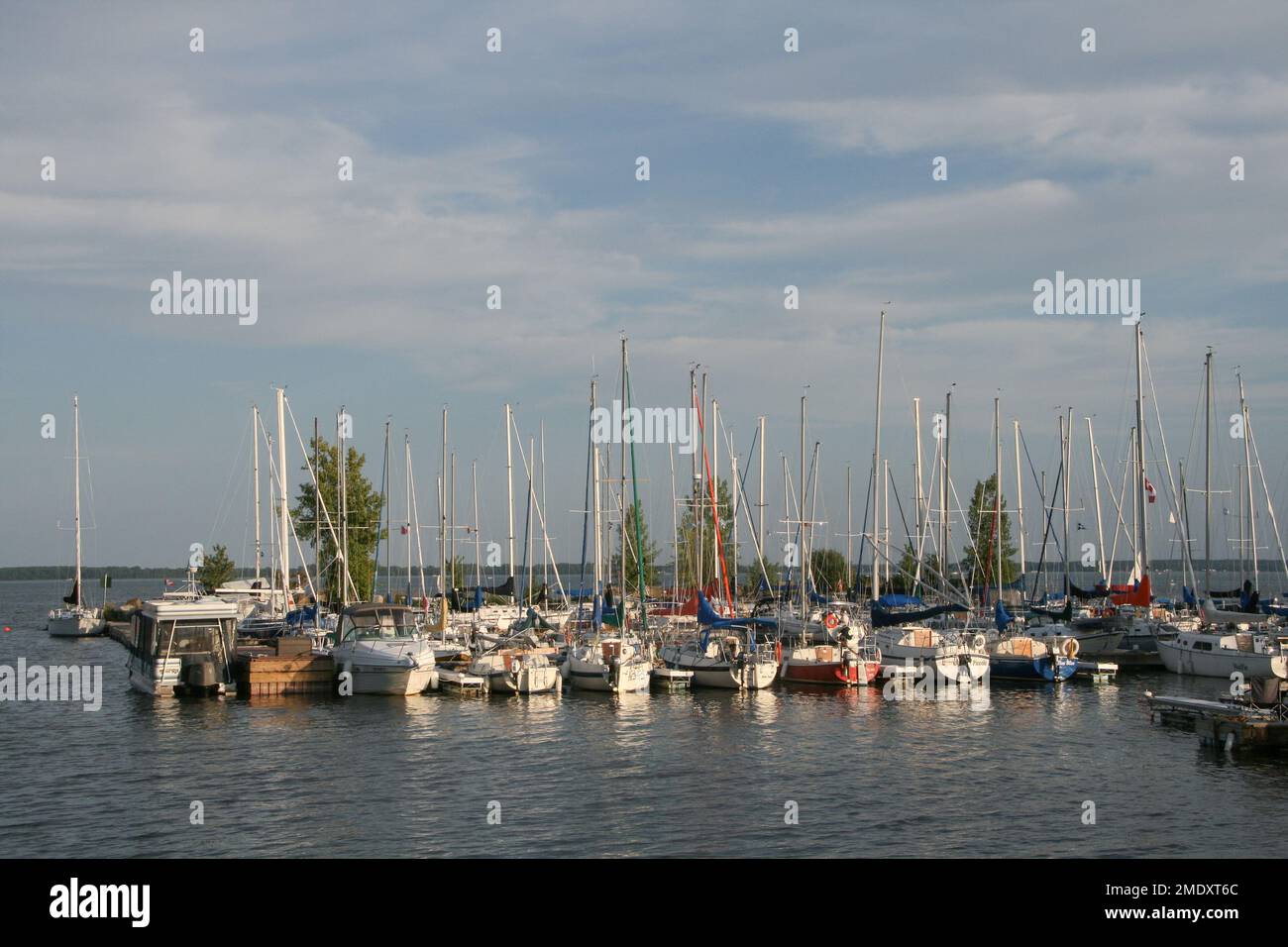 Pointe claire district hi-res stock photography and images - Alamy